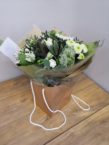 Birthday Flowers flowers – buy online or call 01934 263057